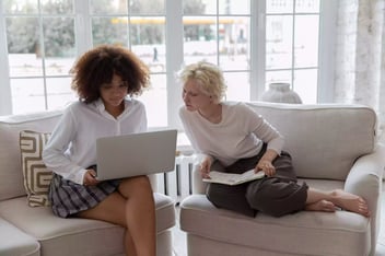 What is Tacit Knowledge & How to Capture and Share It at Work